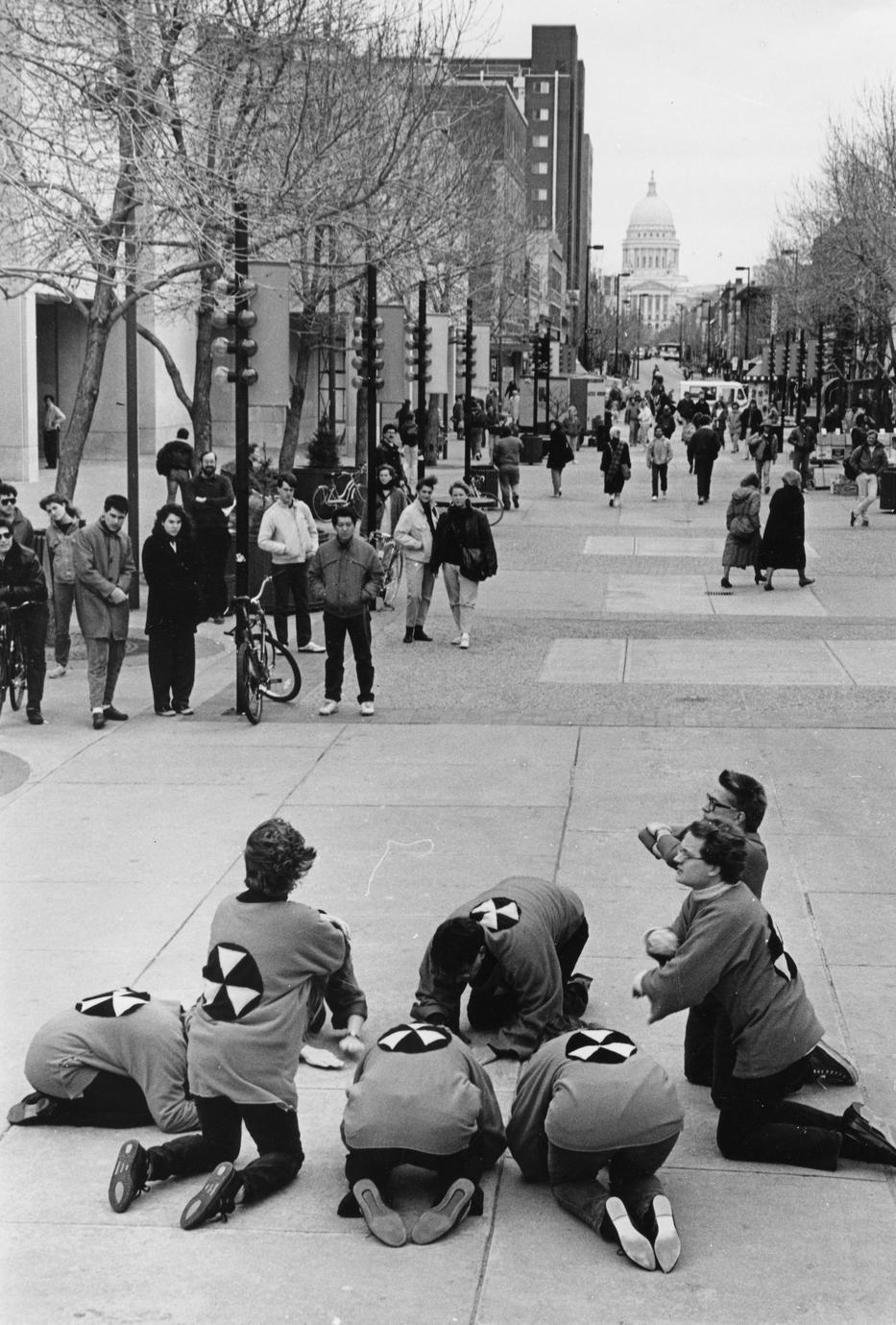 ‎Anti-nuclear protest - UWDC - UW-Madison Libraries
