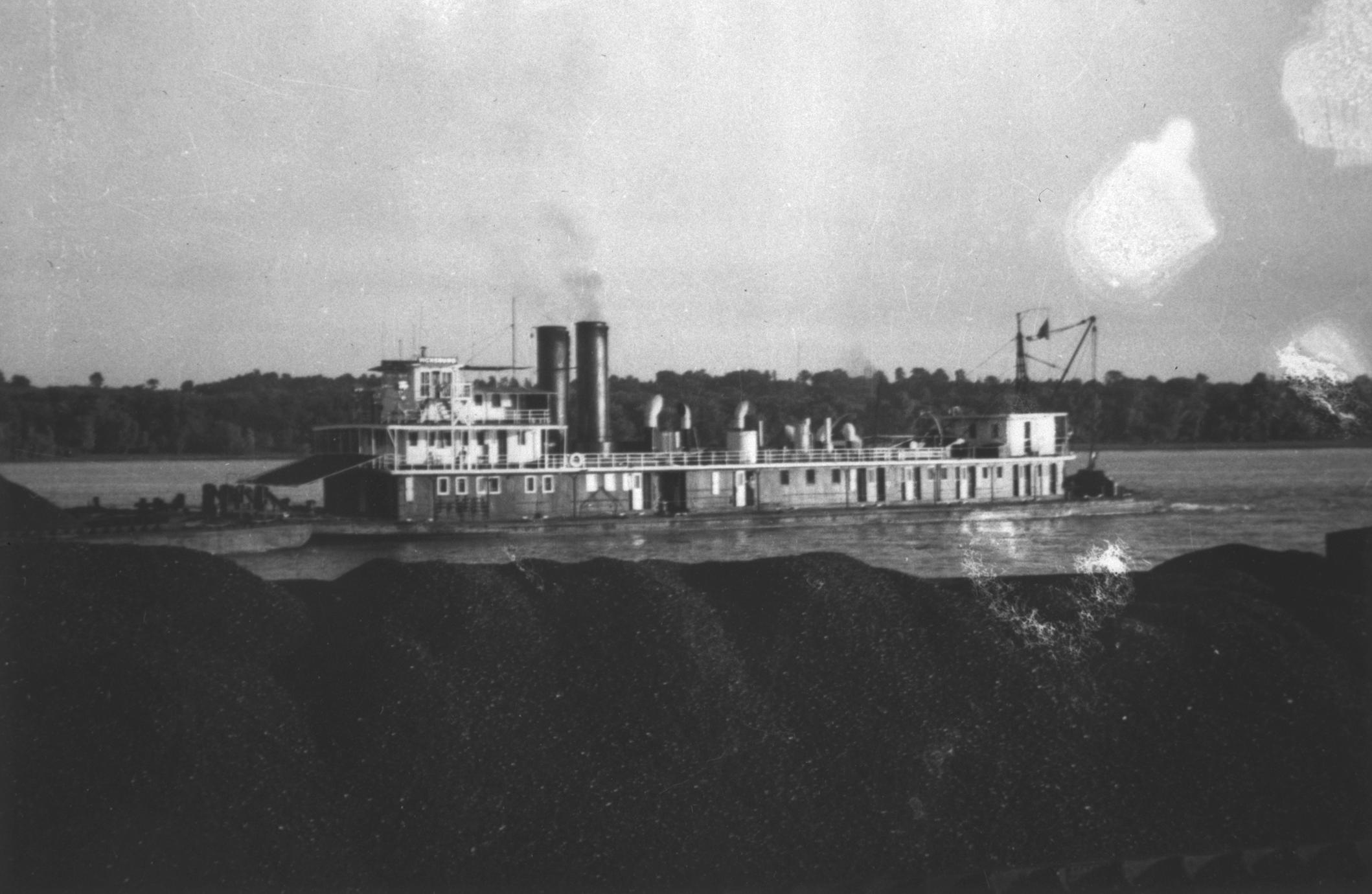 ‎Vicksburg (Towboat, 1921-1954) - UWDC - UW-Madison Libraries