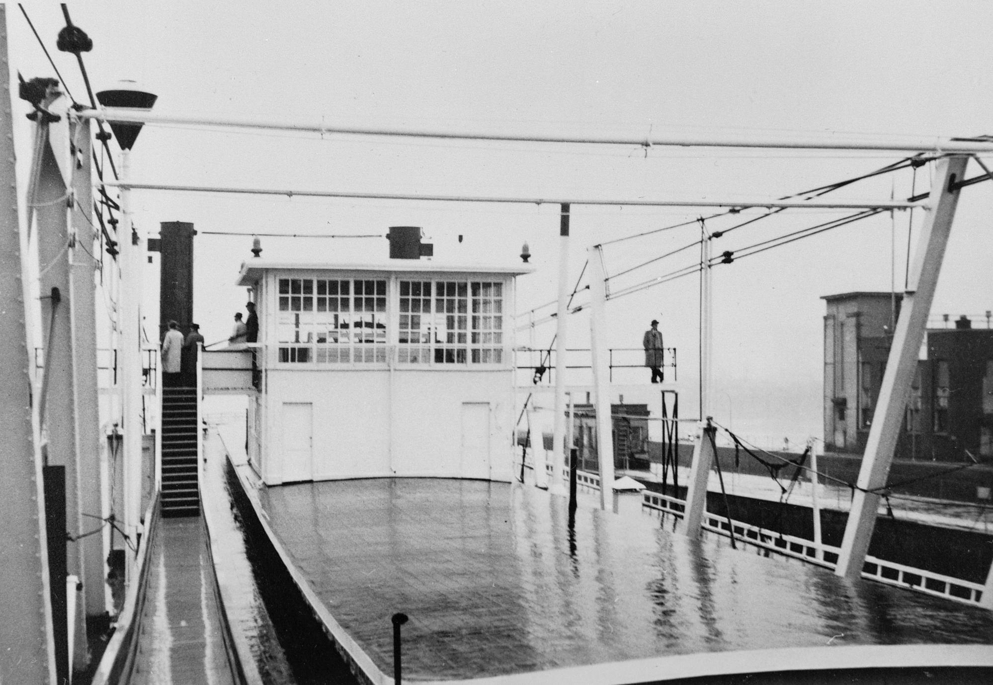 ‎Sprague (Towboat, 1902-1948) - UWDC - UW-Madison Libraries