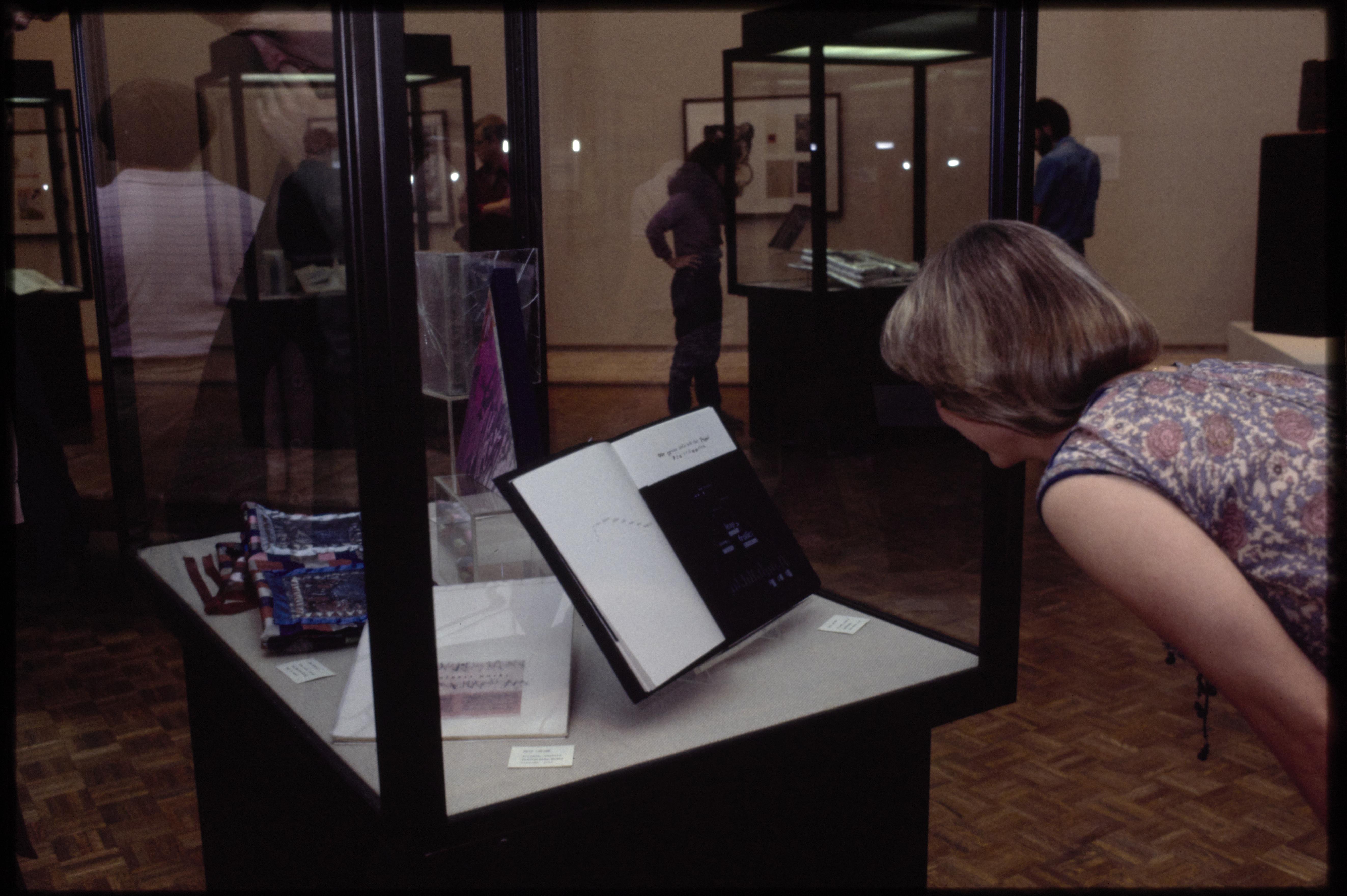 ‎Breaking the Bindings : American Book Art Now (4 Objects) - UWDC - UW ...