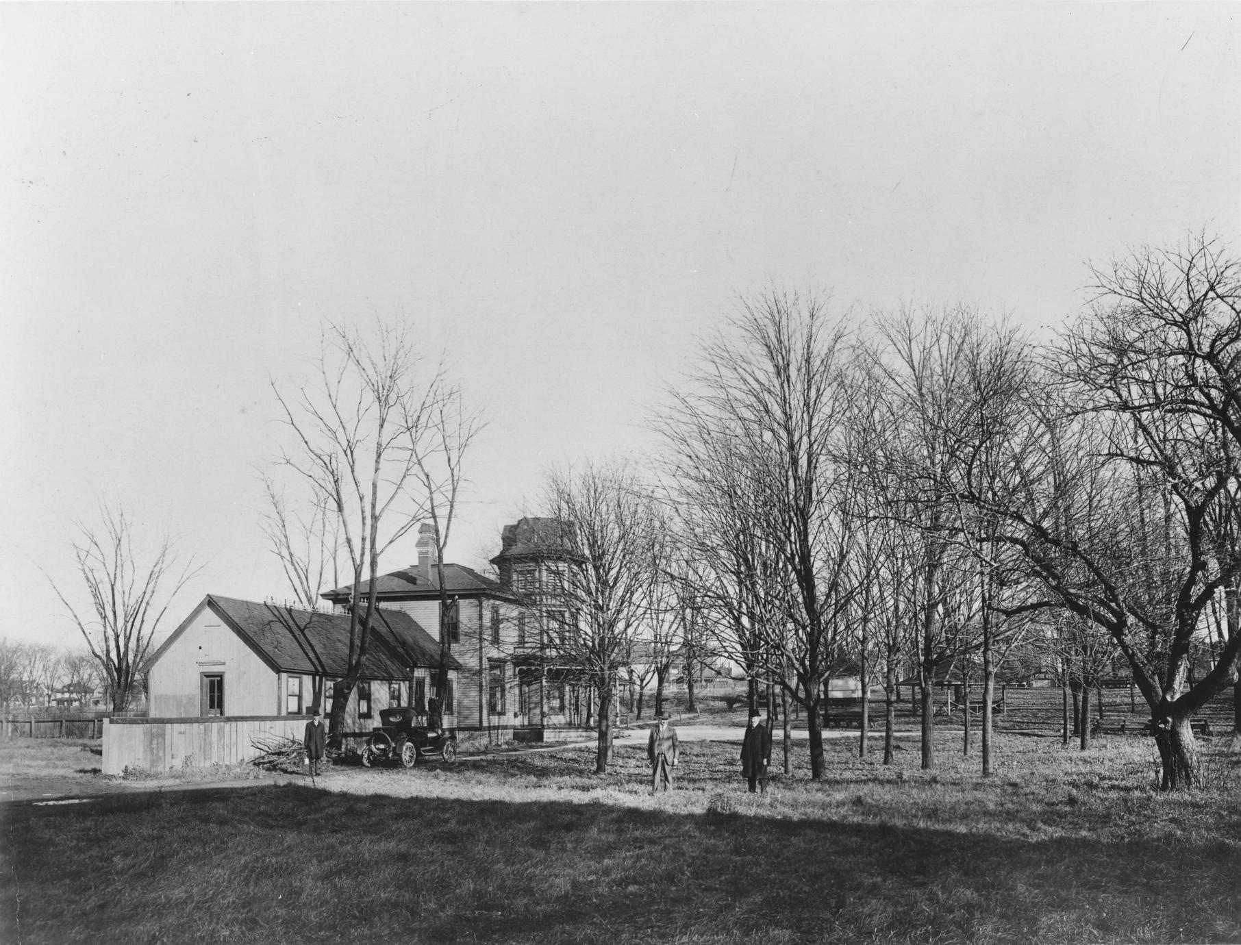 ‎Silurian Spring, Waukesha, exterior buildings - UWDC - UW-Madison ...