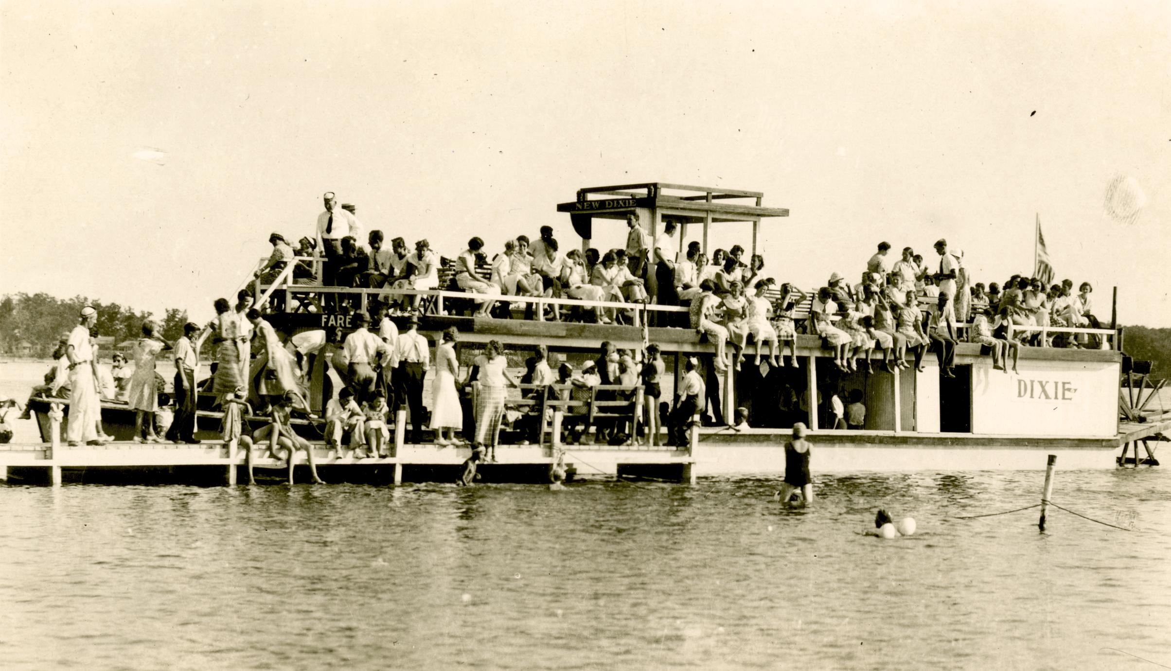 ‎Dixie (Towboat/Excursion boat, 1937- ) - UWDC - UW-Madison Libraries